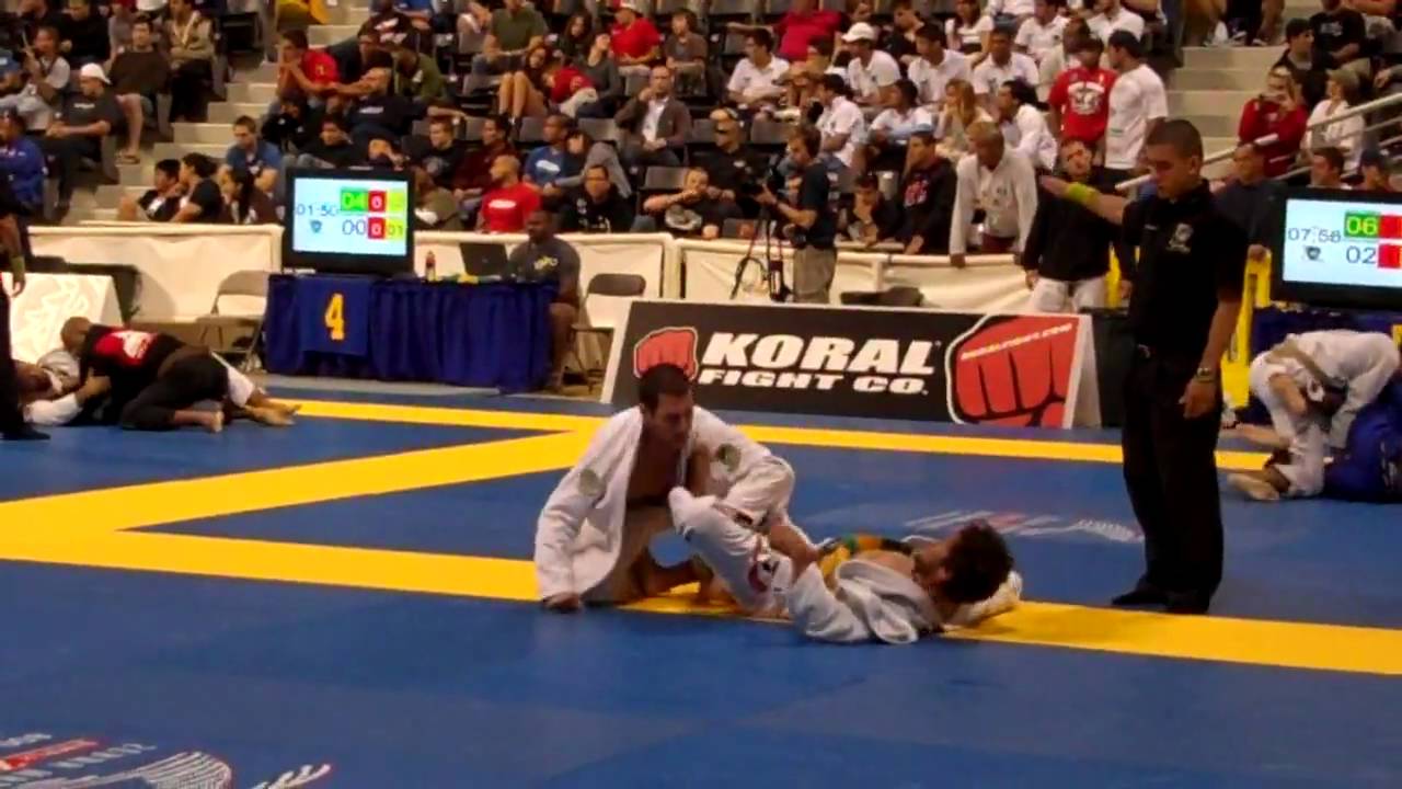 Tony Tipton Worlds 2010 Brown Belt Division 2nd Match - YouTube