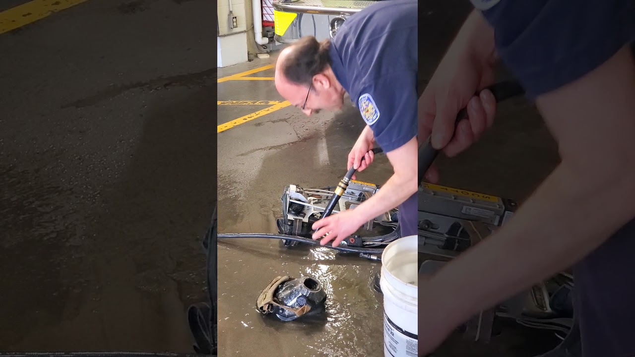KVFD SCBA Proper Cleaning Techniques - YouTube