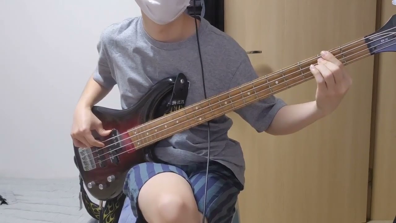 Radiohead - Creep (bass cover) - YouTube