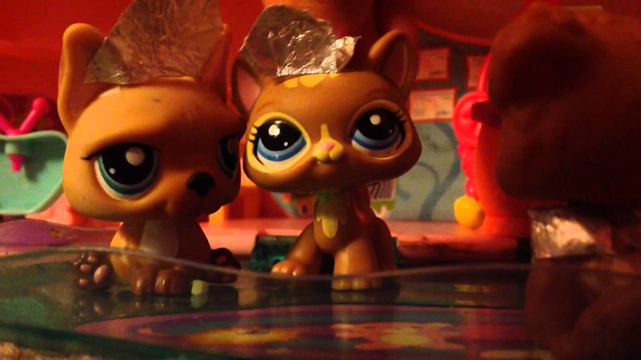 LPS- The Runaway Princess (Episode 1 Coronation) - YouTube