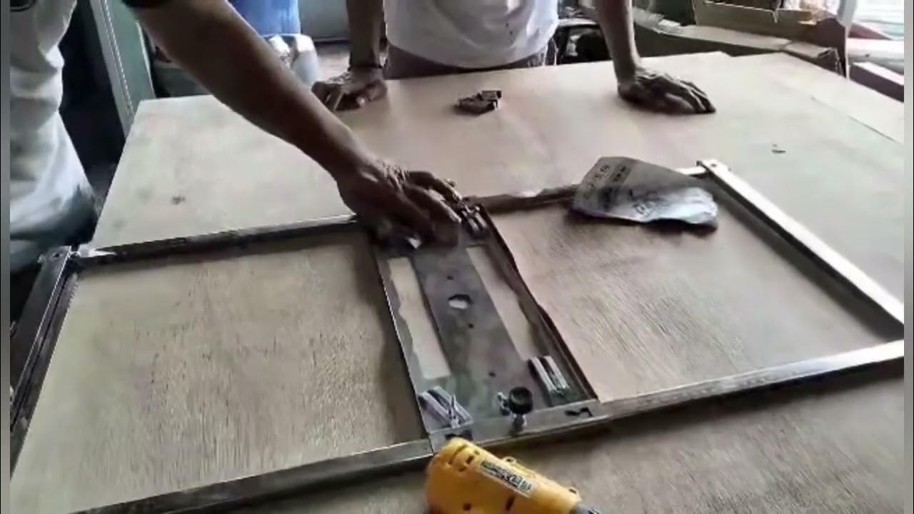 unboxing and assembling circular saw Cutting guide - YouTube