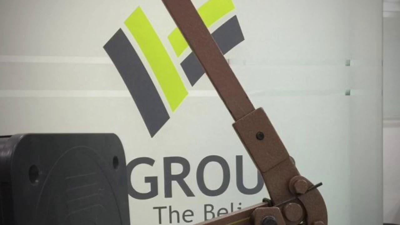 Doctor blades cutting tool - YouTube