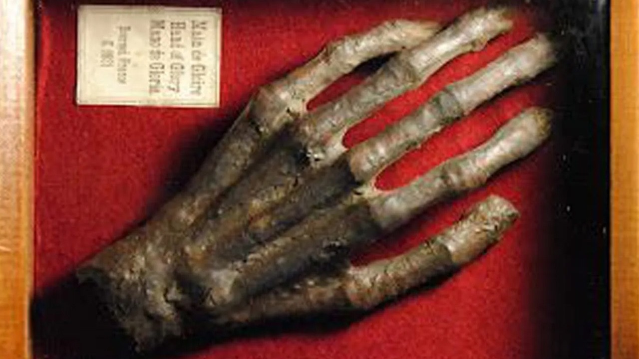 Haunted Relics You Were Told to Stay Away From - YouTube