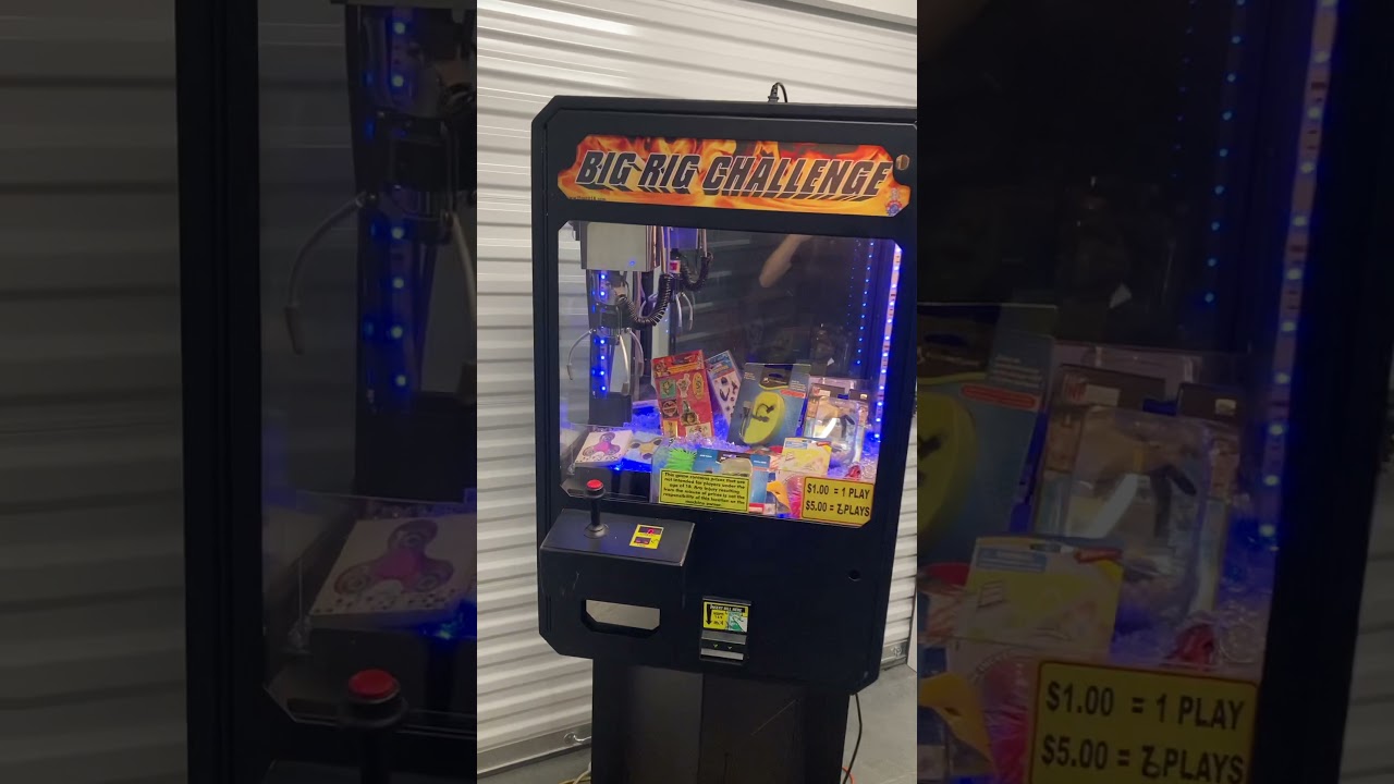 ELAUT Big Rig Challenge Crane Claw Machine Arcade Game! - YouTube