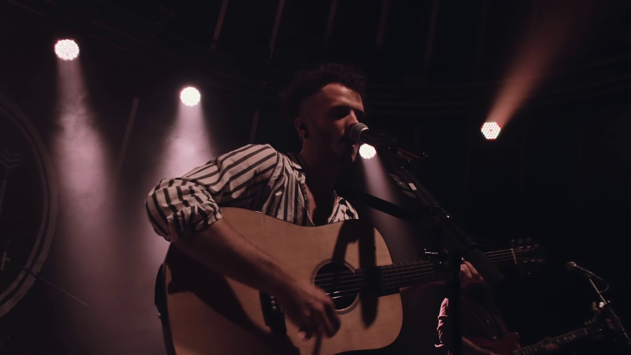 The Two Romans - Gold (live) - YouTube