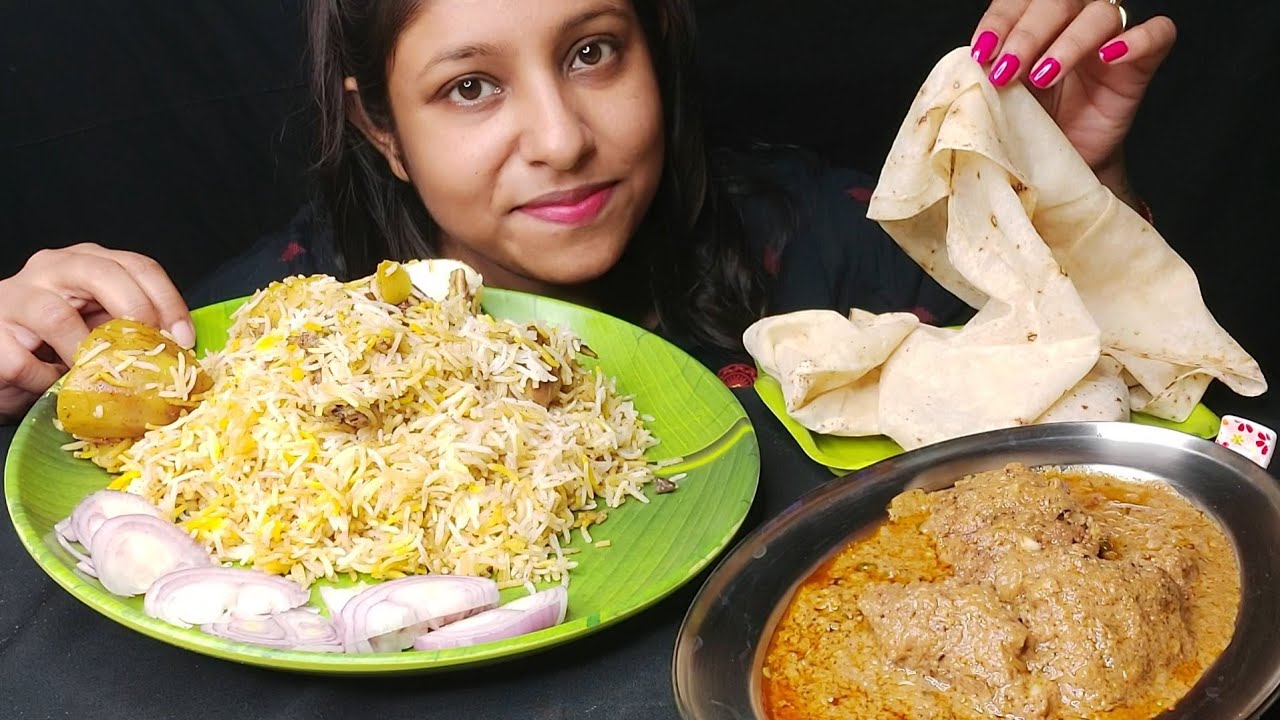 Eating Show - Rumali Roti, Egg Chicken BIRIYANI, Mutton Tikia ...