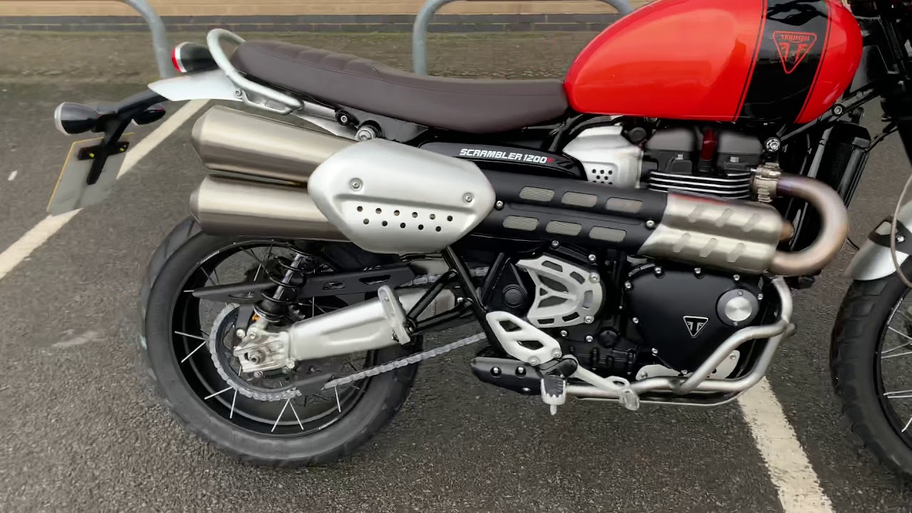 TRIUMPH 1200 SCRAMBLER XC- 8 BALL CUSTOM PAINTWORK ! - YouTube