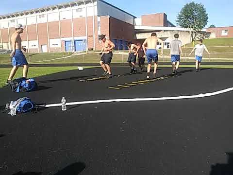 High school football workout - YouTube