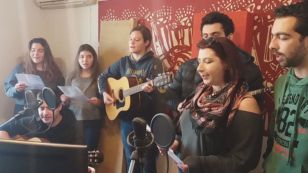 ΧΡΙΣΤΟΥΓΕΝΝΙΑΤΙΚΑ ΚΑΛΑΝΤΑ ΤΗΣ ΚΝΕ ΣΤΟΝ 904 - YouTube