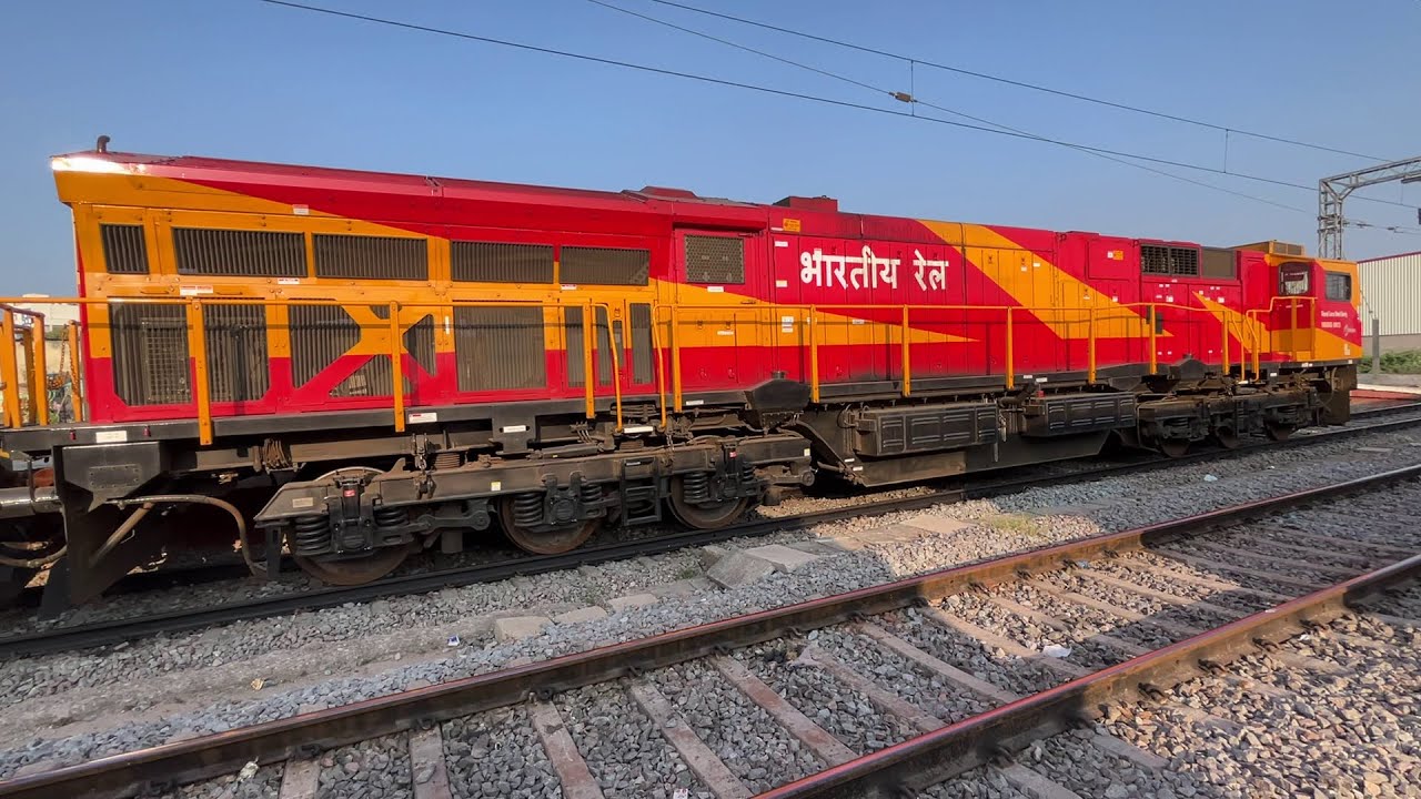 POWERFUL DIESEL WDG 6G Sounds & Departure | Indian Railways - YouTube