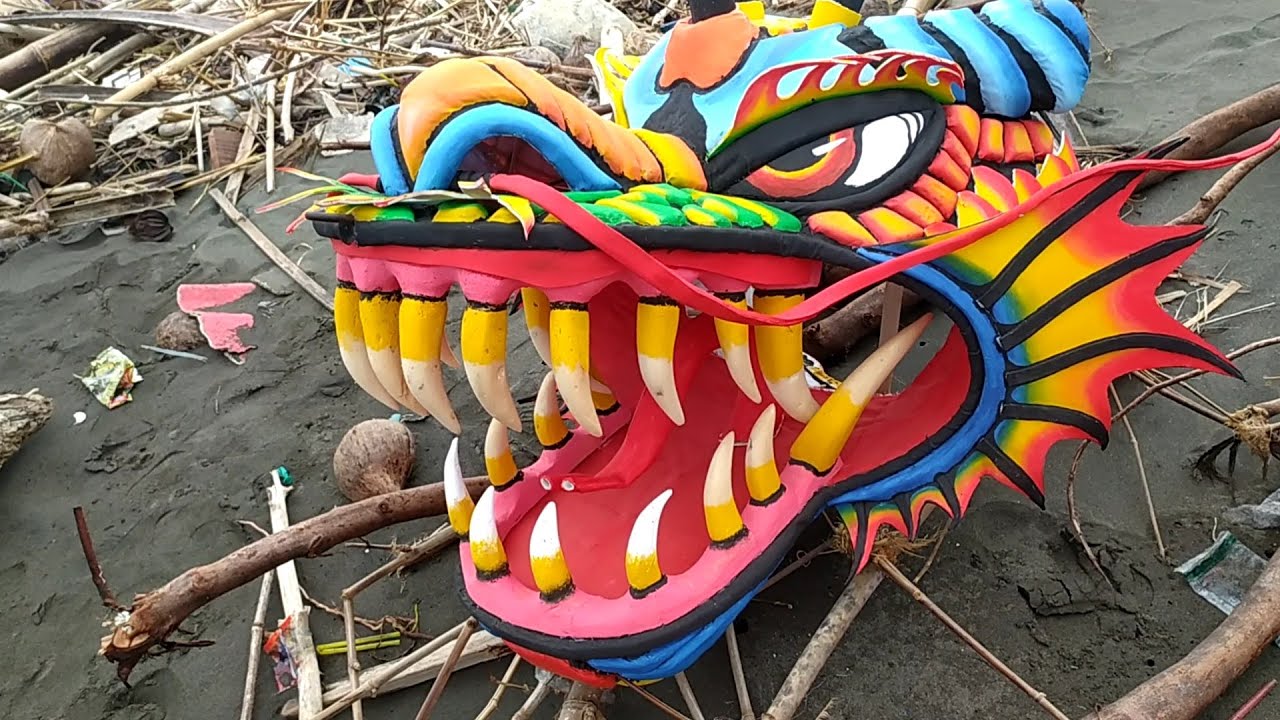 TRAGEDI LAYANGAN NAGA BIG SIZE PUTUS!!! - YouTube