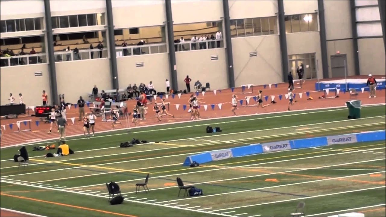 2013 NAIA Indoor Women's 4 x 800m Relay Prelim - YouTube