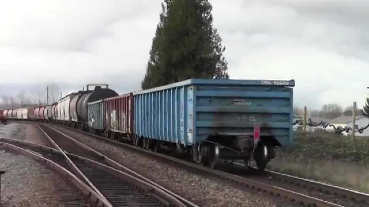CP 9672 & 9766 Leads CP 205 West At Matsqui Jct BC - YouTube