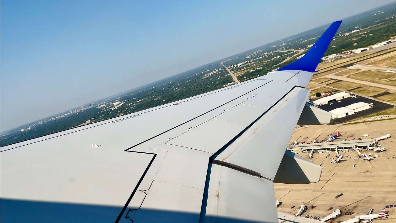 [4K] – Sunny & Clear Tulsa Takeoff – Breeze Airways – Embraer ERJ-190 ...