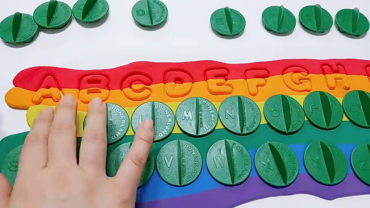 영어놀이 알파벳 동요 들으며 무지개 색 플레이도우에 알파벳 틀 찍기 영어색깔배우기 알파벳배우기 Youtube