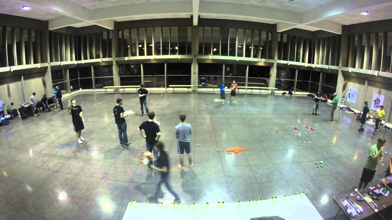 Cleveland Circus 2014 Friday Time-lapse - YouTube