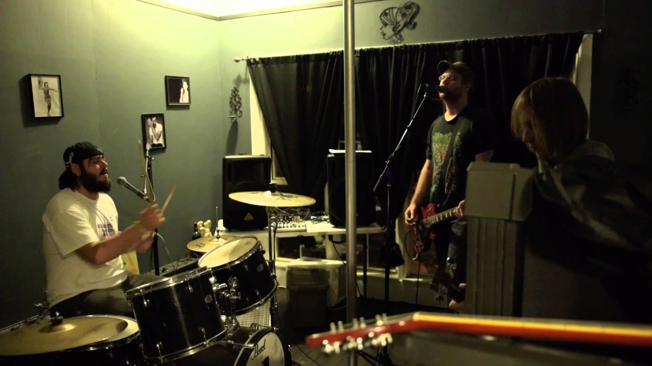 "Heading Home" rare band rehearsal footage - CHARLIE BONNET III aka CB3 ...