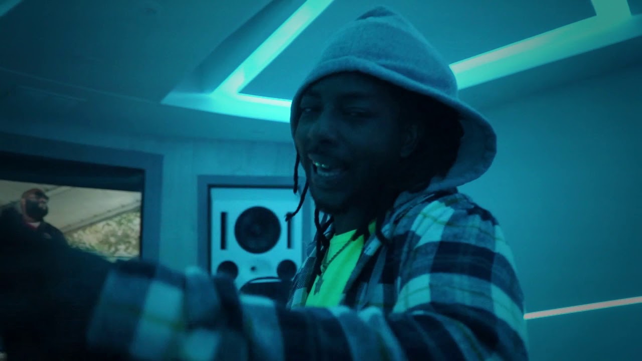 Strap da fool - Who Ridin (In studio performance) - YouTube