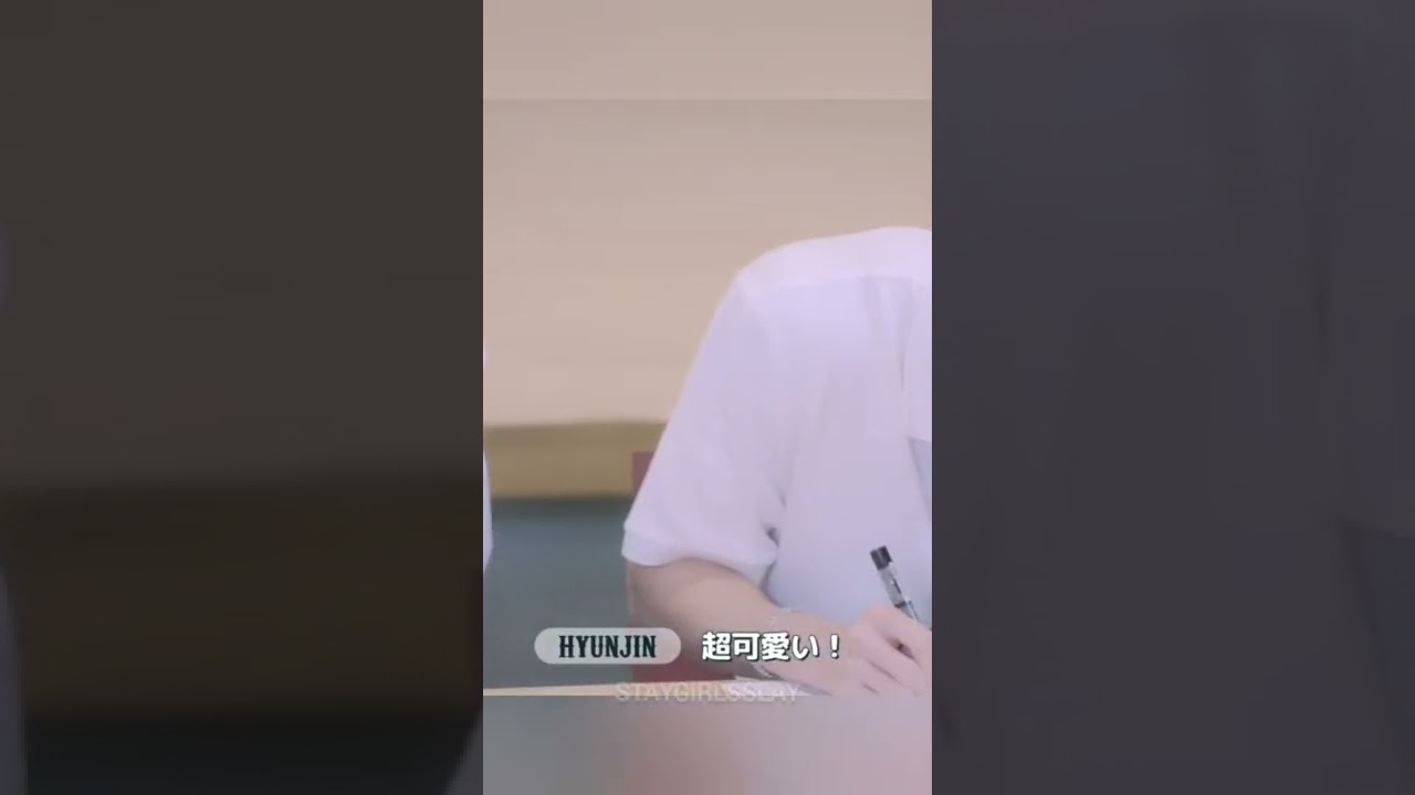 SKZ turned their signatures into art 😍 #straykids #skz_circus #skz ...