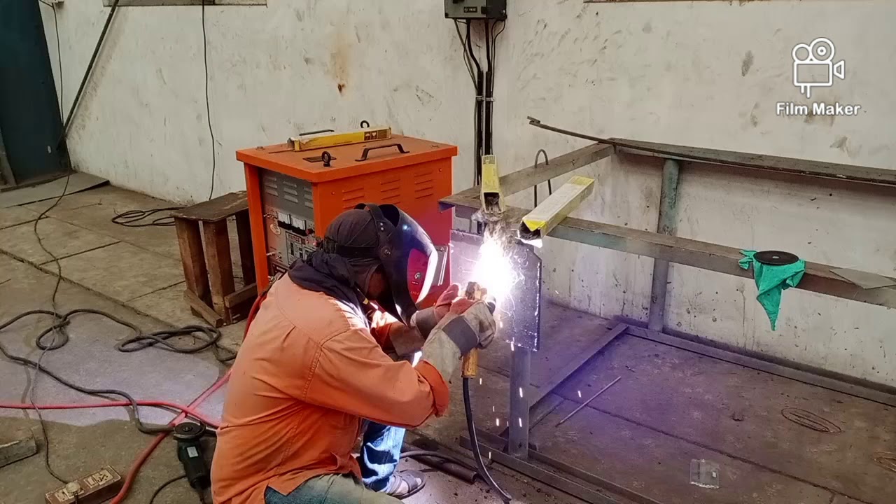 Welder qualification test - SMAW Process - 3G Uphill Position - YouTube