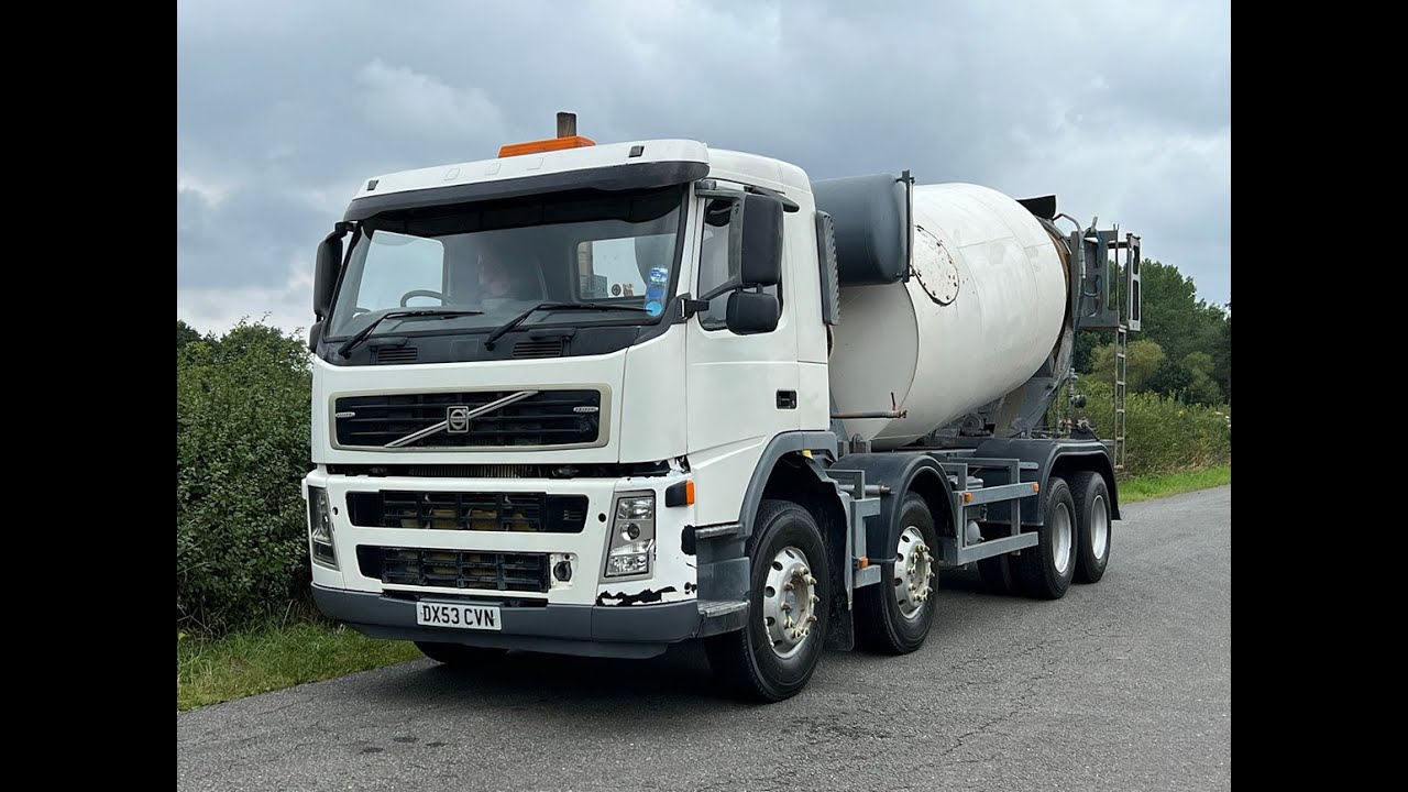 Volvo FM 9 340 8 X 4 Mixer - YouTube