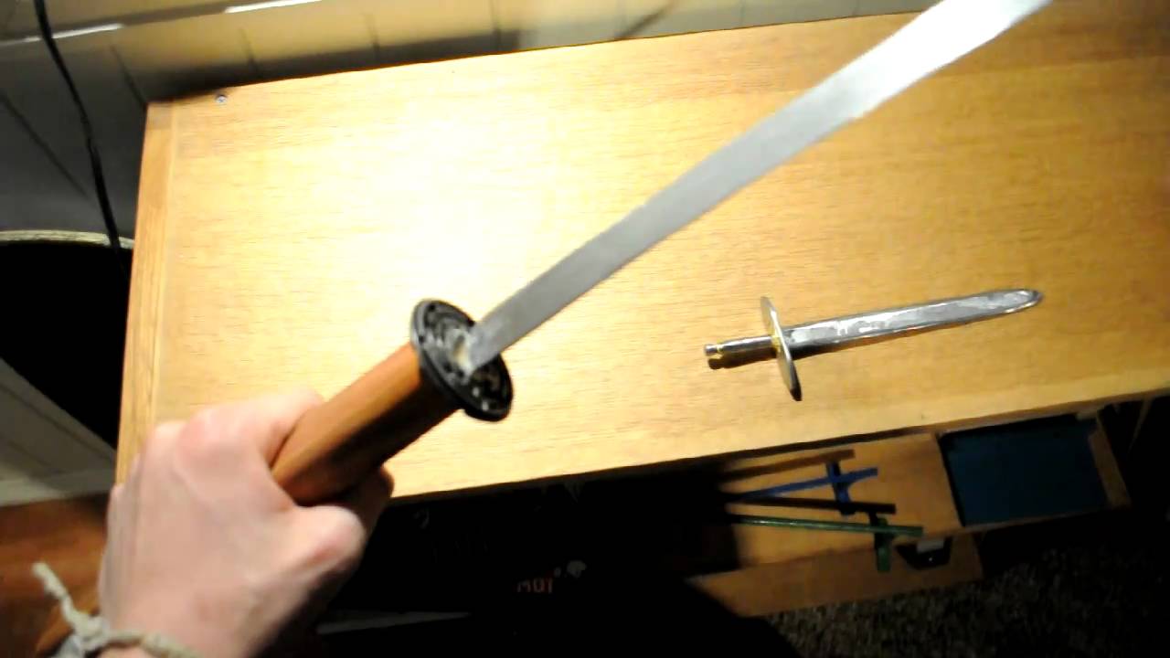 Homemade samurai sword and throwing knife - YouTube