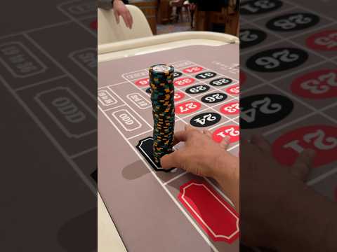 I bet $5800 on ONE spin of roulette! #casino #gamble #gambling #lasvegas #roulette
