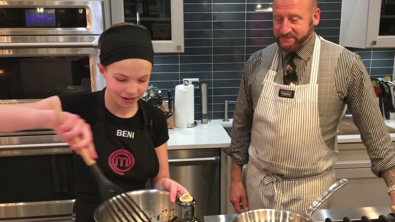 MasterChef Junior Champ Beni's Napa Cabbage Tofu Tacos! - YouTube