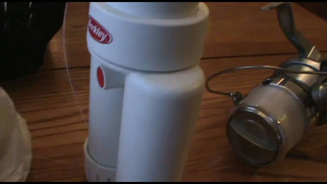 BERKLEY PRO HIGH SPEED LINE STRIPPER Vs BIG-PIT REEL - YouTube