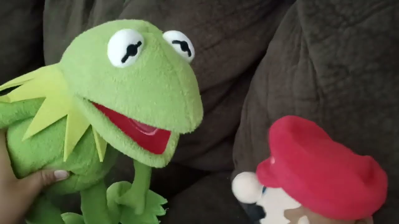 SMW Short : Mario meets Kermit the Frog 🐸 - YouTube