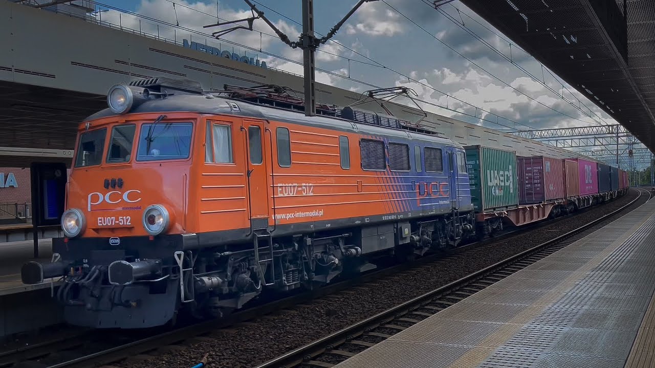 Transporty intermodalne elektrowóz EU07-512 PCC Intermodal z ...