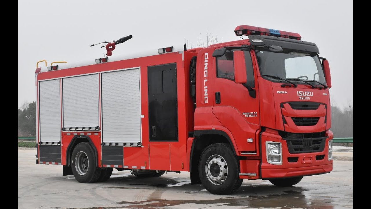 Isuzu foam fire fighting truck independent crew cabin and multi-storage ...