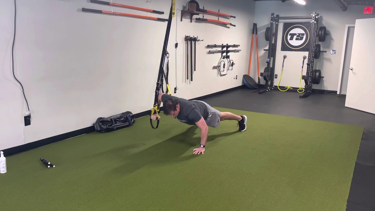 TRX one arm suspended Push Up - YouTube