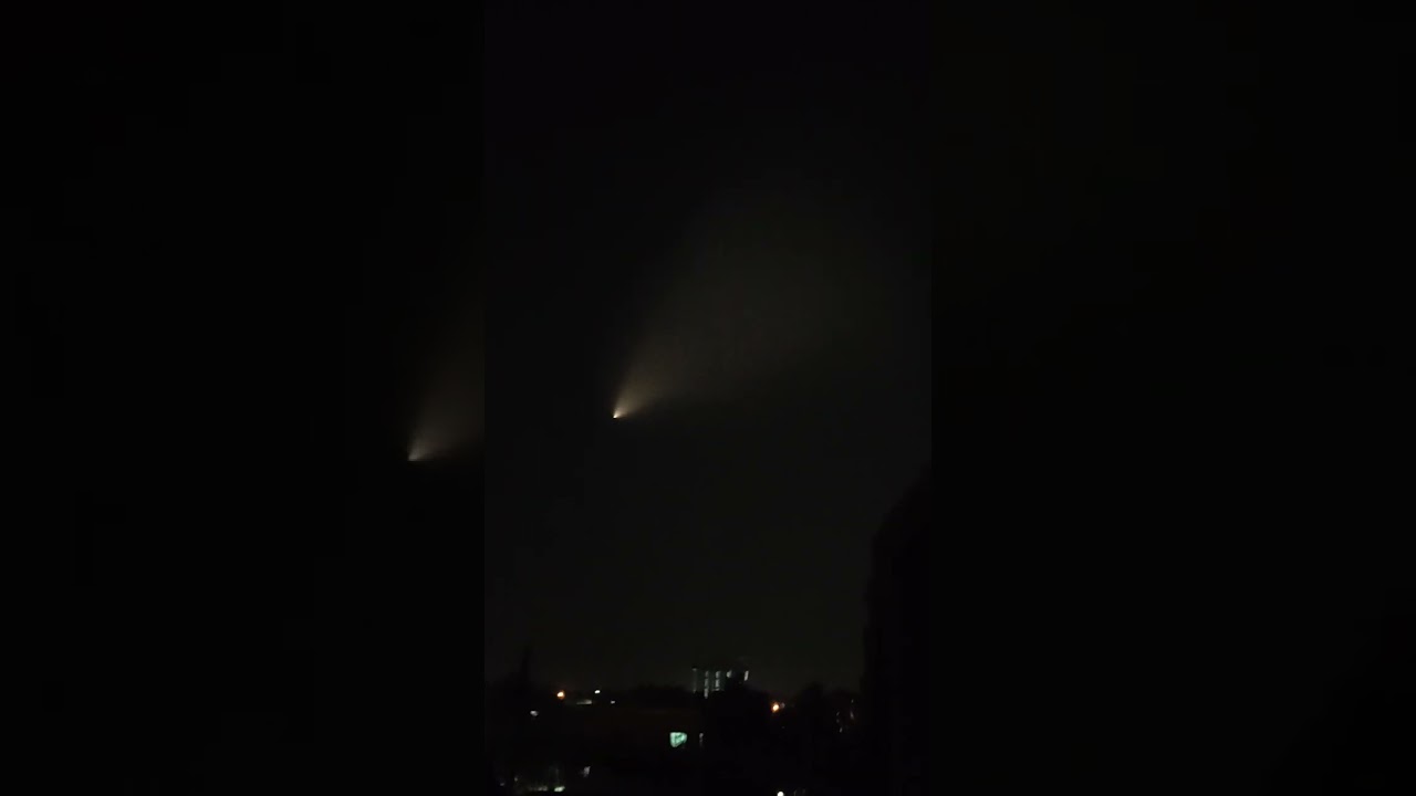 an unusual light come out from sky . no idea what kind of light is this ...