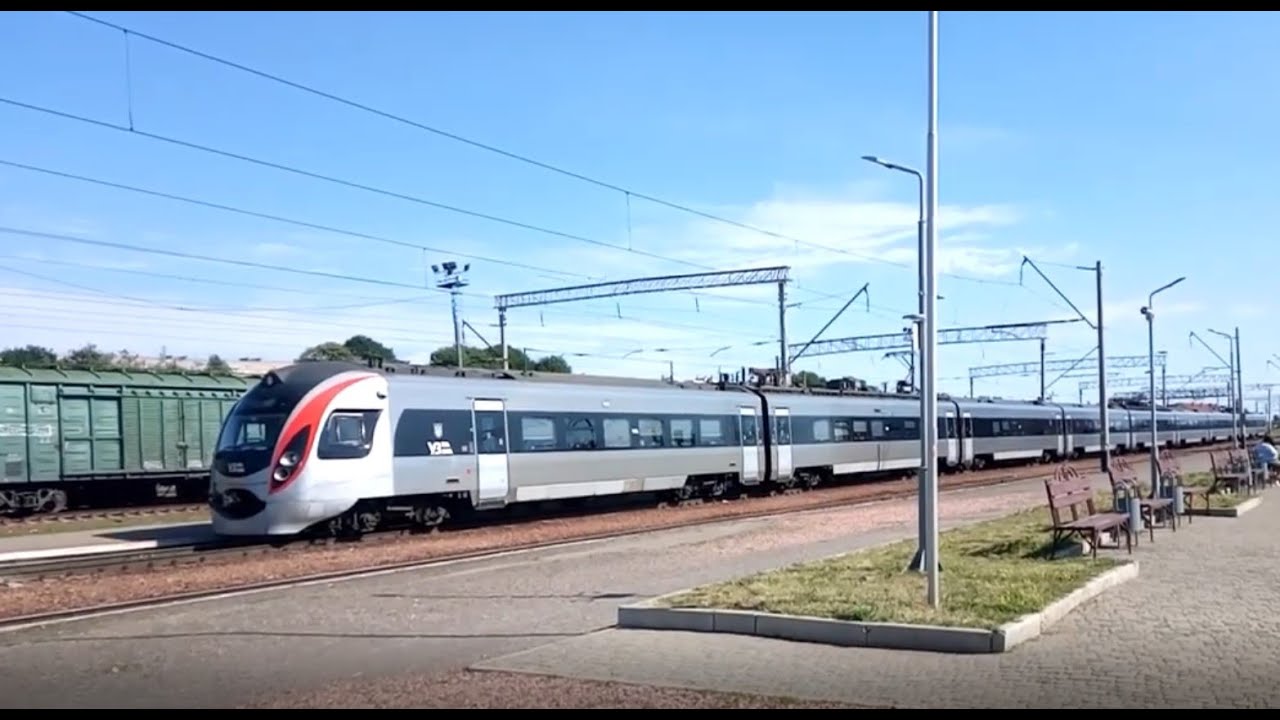 Hyundai Rotem HRCS2 010 (InterCity) - Ukraine 2022. - YouTube