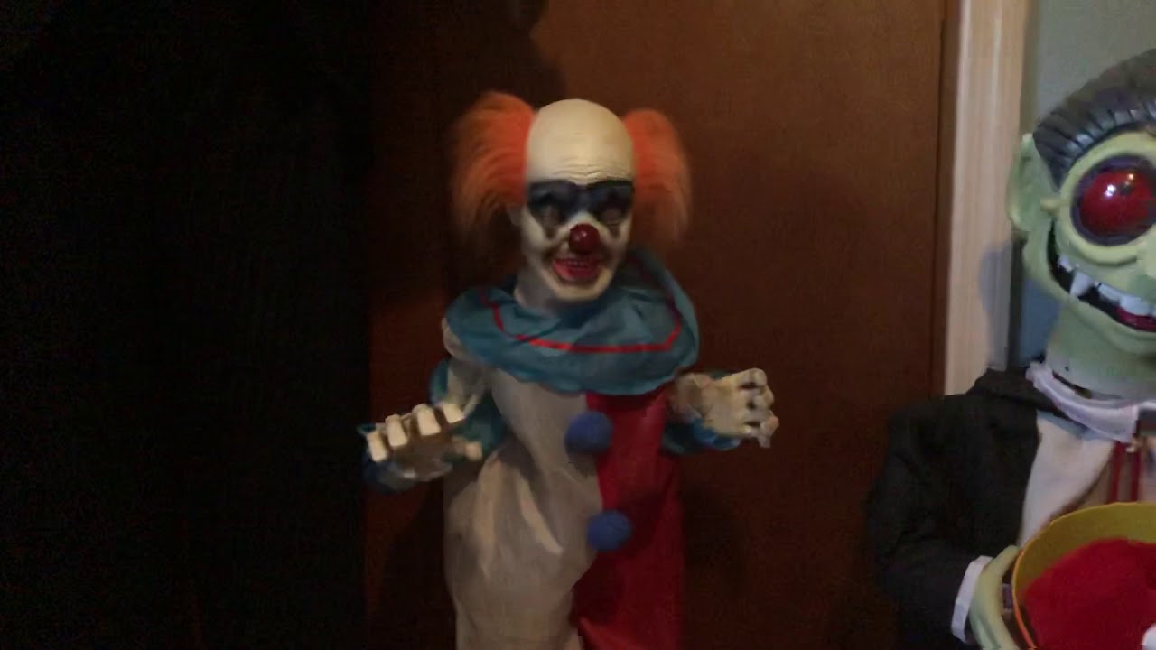 PAC 2016 Animated Clown Review - YouTube