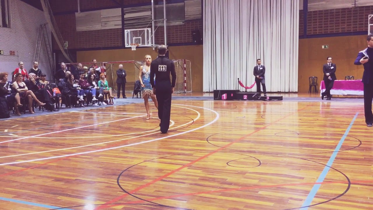 Adrià Martos & Juline Carrel - Trofeo Lleida, RUMBA - YouTube