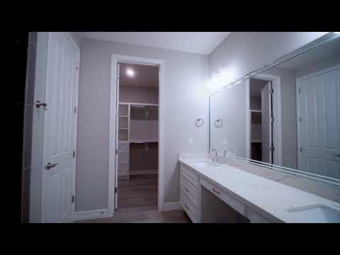 Brand New Home - Call for Private Viewing - Villa Homes