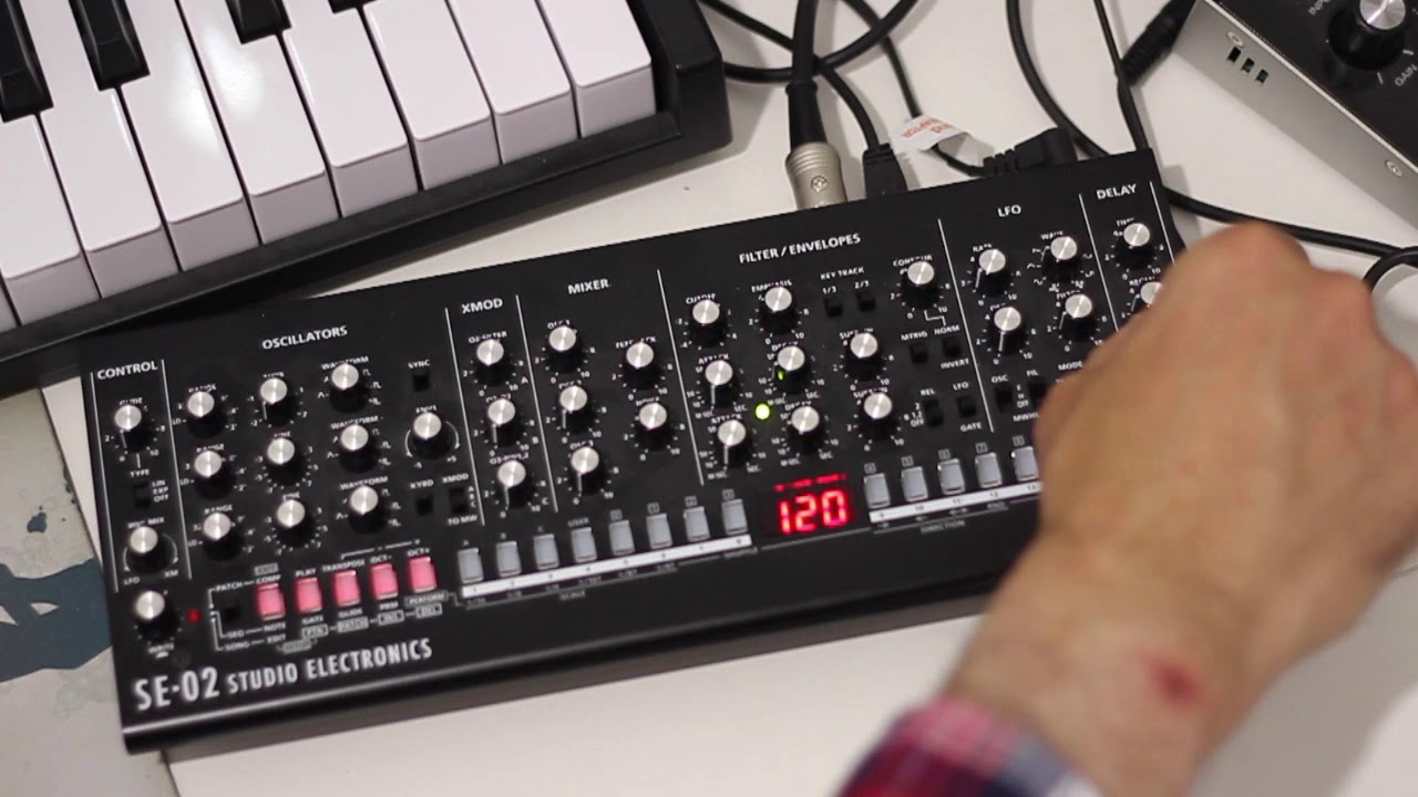 Roland SE02 Walkthrough - YouTube