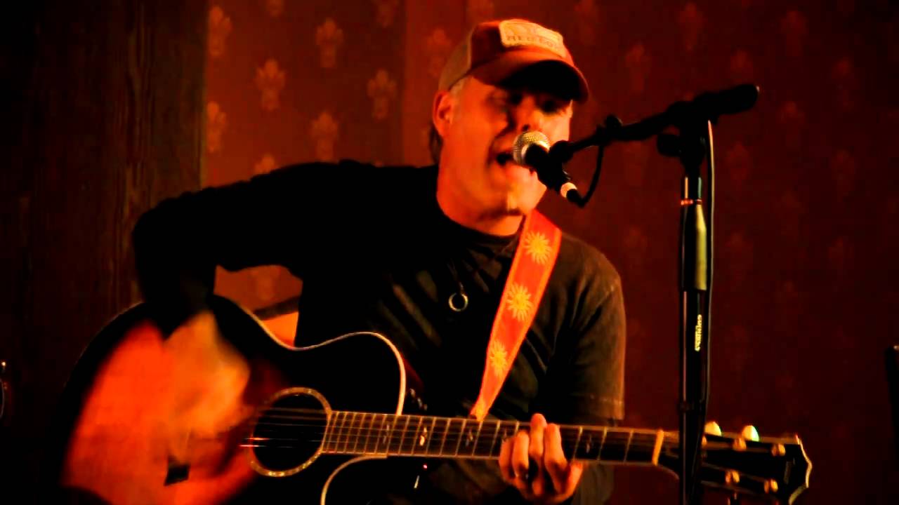 Danny Myrick "She's Country" 2010 DURANGO Songwriter's Expo/BB - YouTube