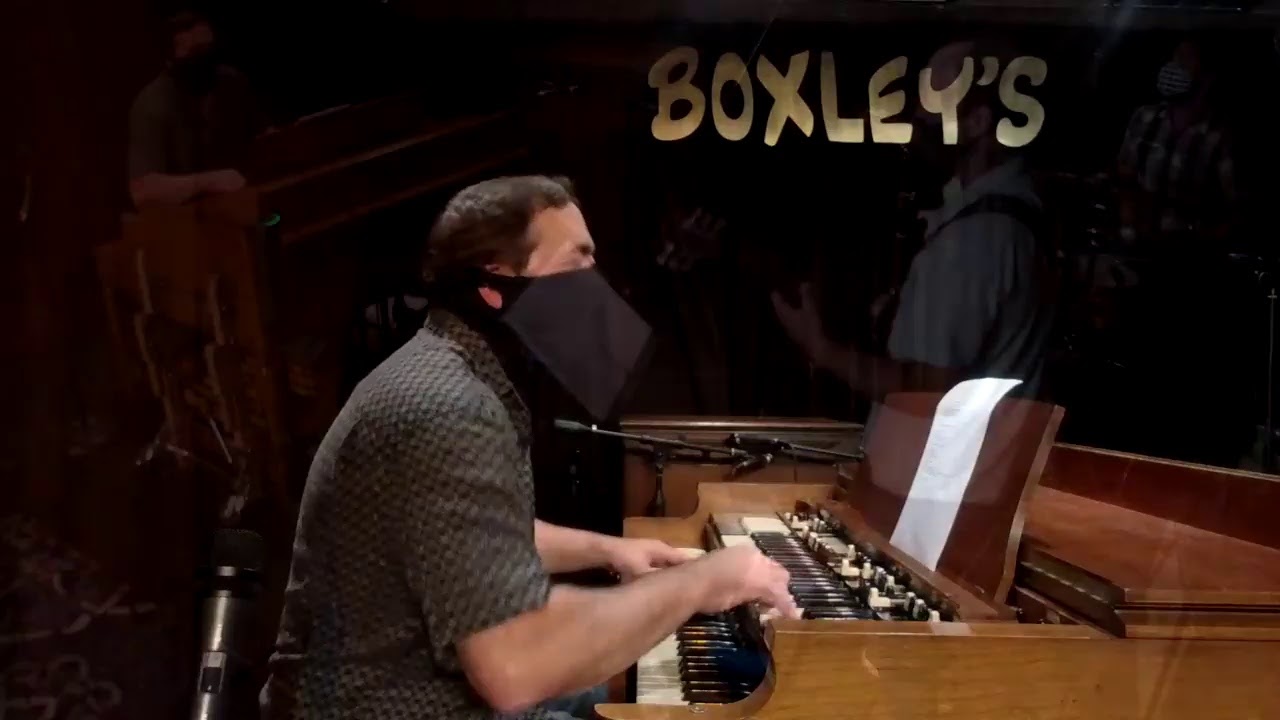 Live at Boxley's Joe Doria - YouTube