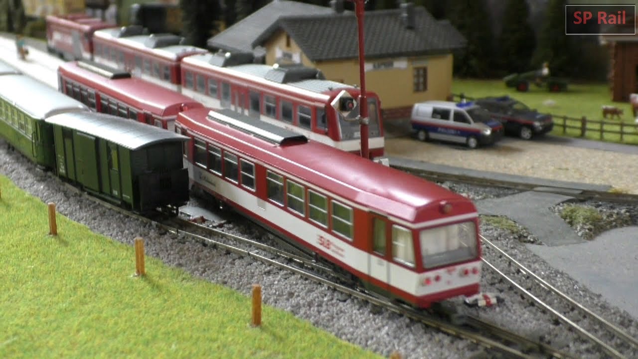 Braintree & Halstead Model Railway Exhibition 2017 - YouTube