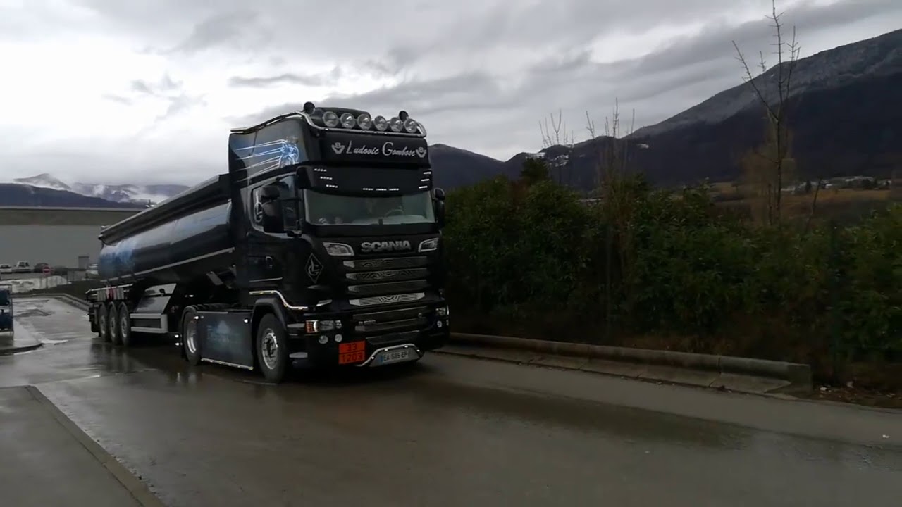 2017 Scania R-560 V8 Power Sound - YouTube