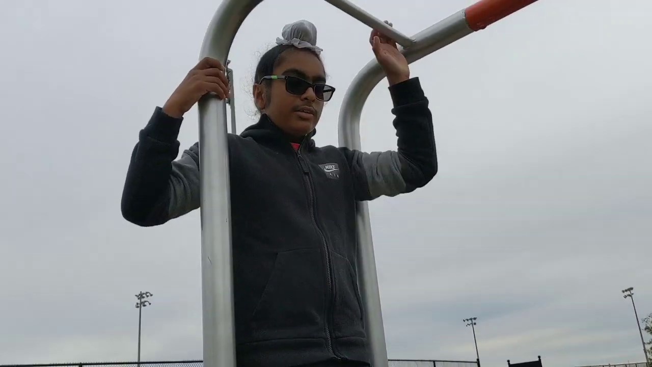 How To Use The Monkey Bars/Horizontal Ladder - YouTube