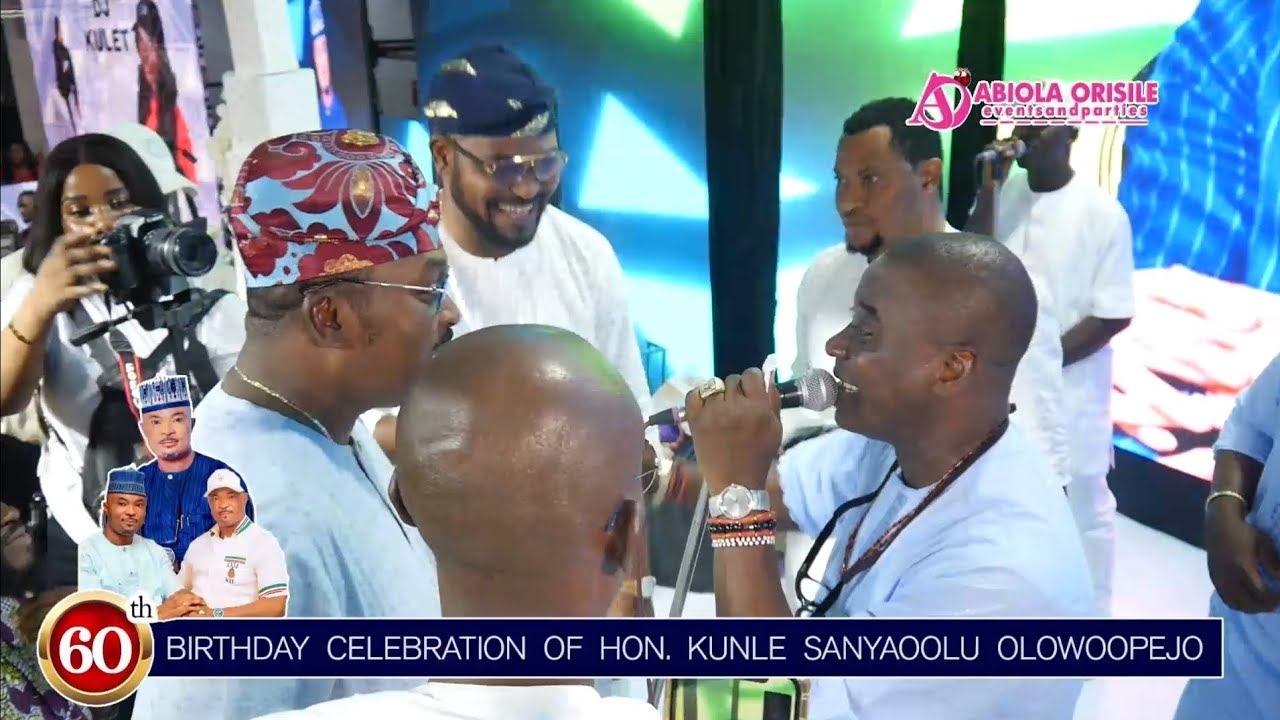 GBENGA ISLANDER DANCING ON K1 D ULTIMATE STAGE AT HON. KUNLE SANYAAOOLU ...