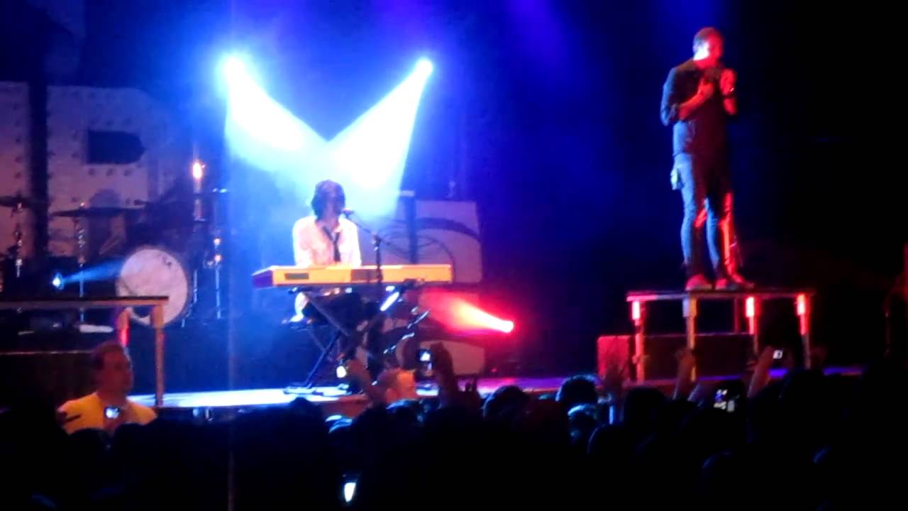 Mayday Parade 11/26/2010 - Miserable At Best Feat. Jason Lancaster ...