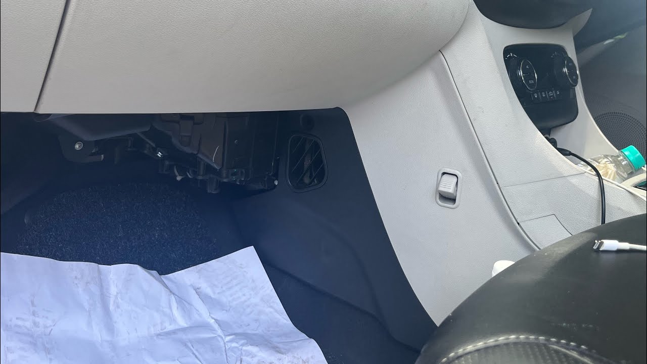 How to clean/ replace cabin air filter in Tigor EV, Tiago EV.(works for ...