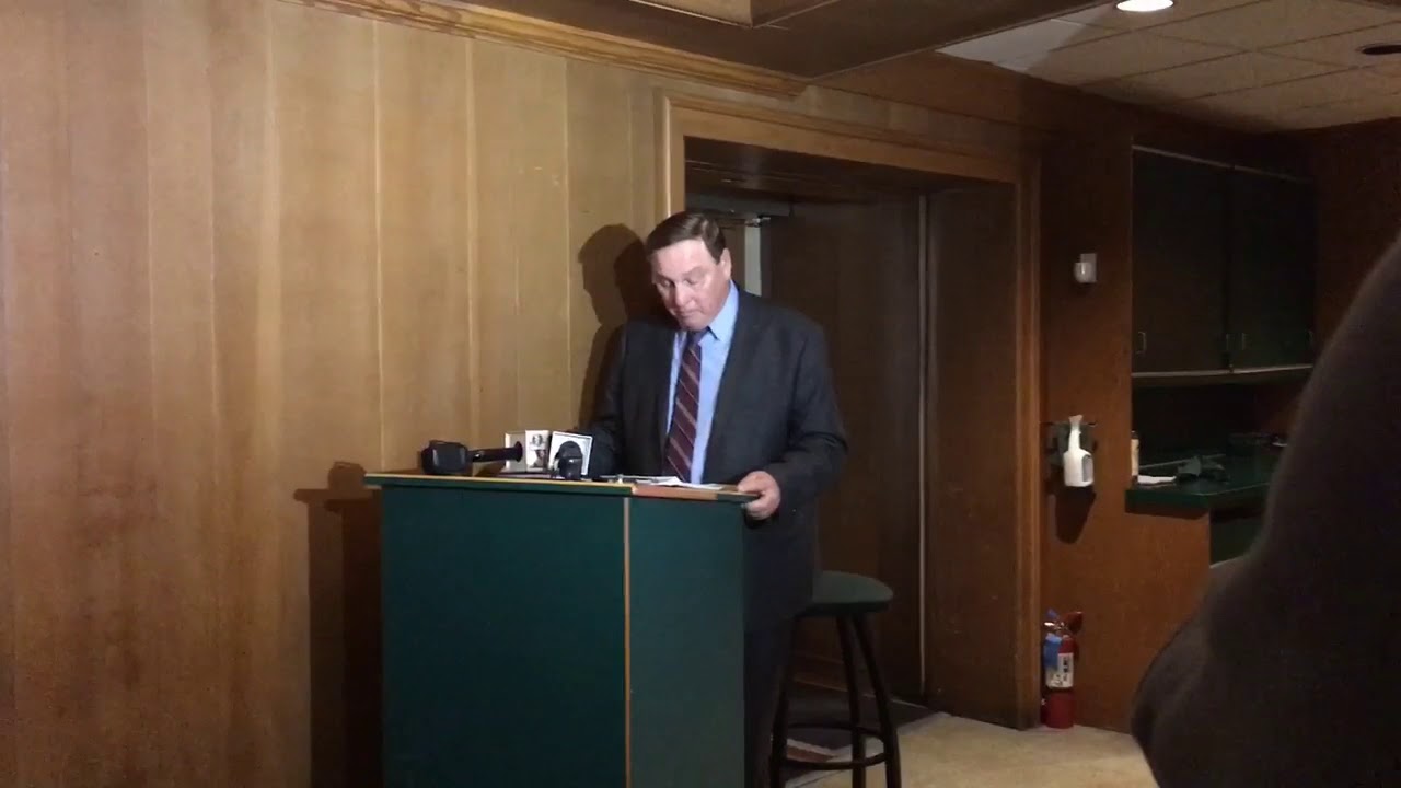 Scott Kincaid concedes in Flint mayoral recall race - YouTube