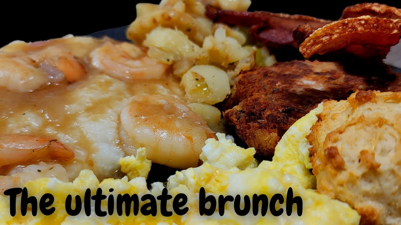 Soul food brunch I Shrimp and grits, slab bacon, salmon croquettes and ...