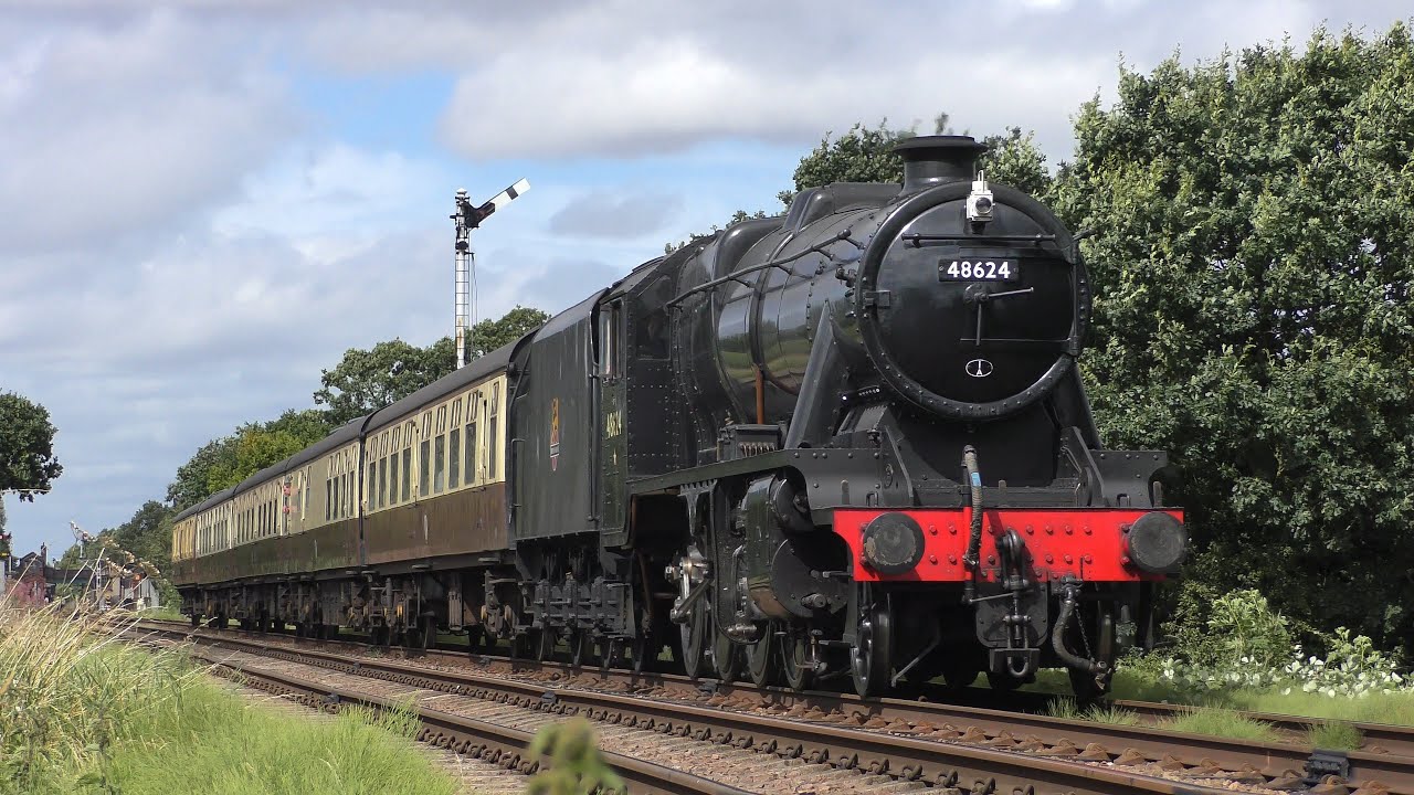 Great Central Railway - August 20th - 2016 - 4K - YouTube